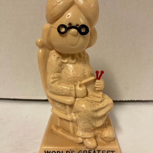 Accents | Vintage Worlds Greatest Grandma Resin Statue Figure 197s Good ...